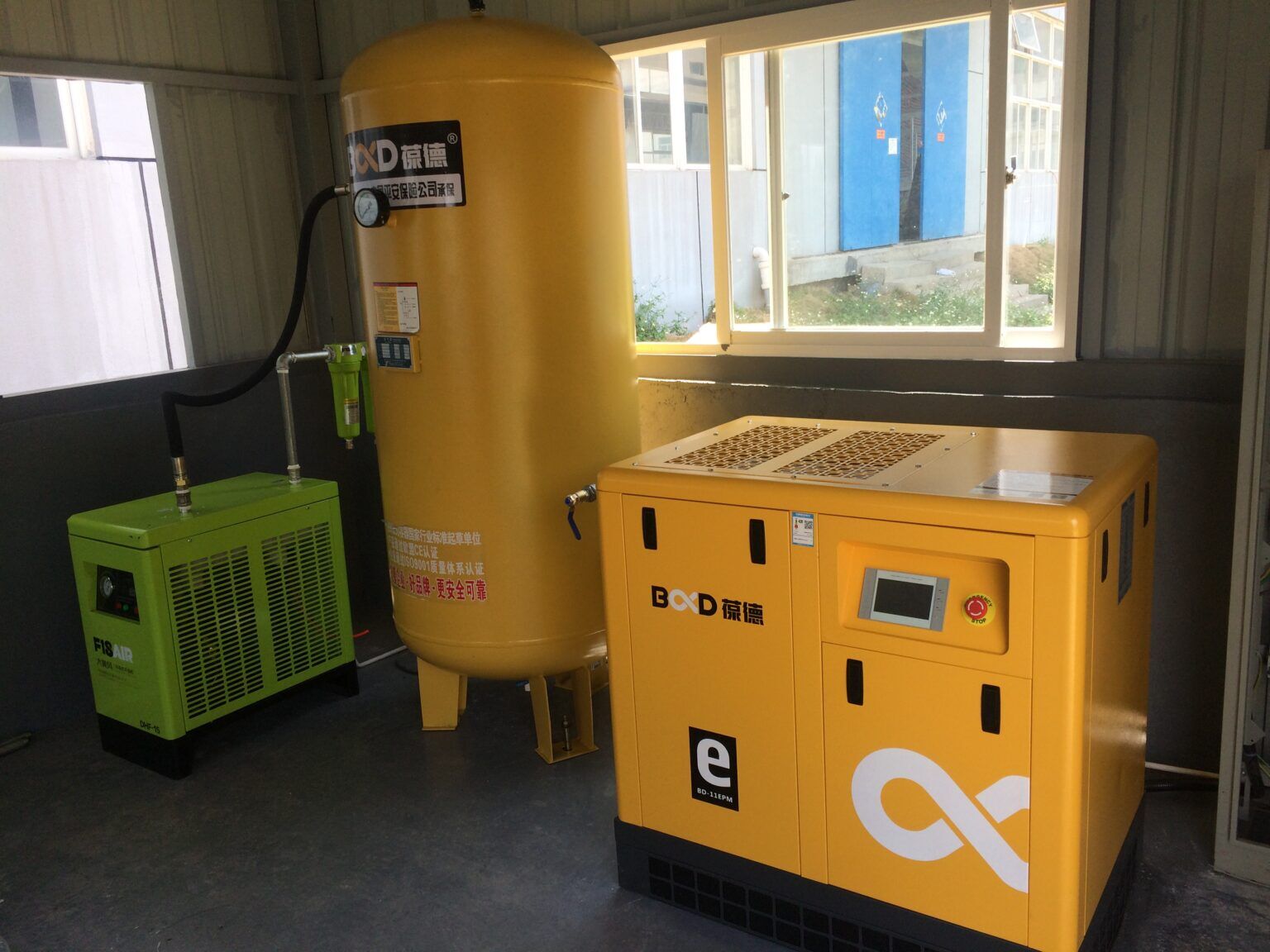 Understanding Air Displacement in Screw Air Compressors: 3 Essential Q ...